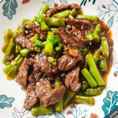 Beef And Green Beans Stir Fry Quick And Easy Sassy Chopsticks