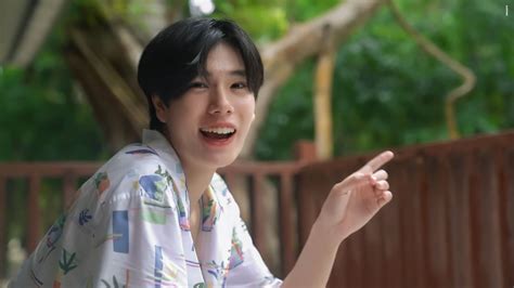 Pin On Pondphuwin Gmmtv Actors Boy Gmmtv Actors Actors