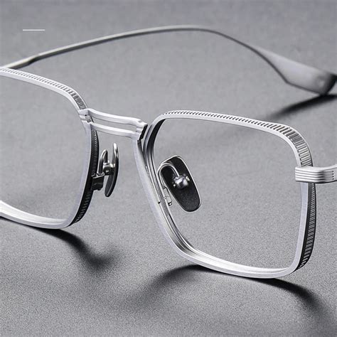 Luxury 100 Pure Titanium Photochromic Multifocal Reading Glasses Men