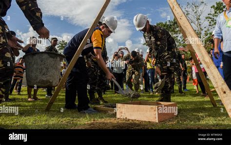Leaders From The Armed Forces Of The Philippines And City Officials
