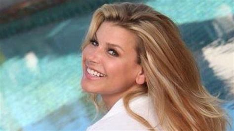 Pictures Of Amy Lindsay