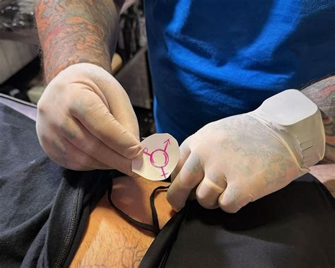 Influencer With 70 Of Body Covered In Ink Gets £1200 Penis Tattoo
