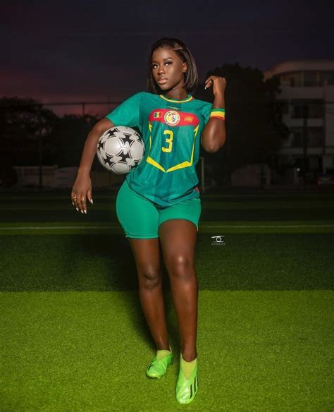 La Tigresse De « Lamou Saff Très Séduisante En Lionne Photos