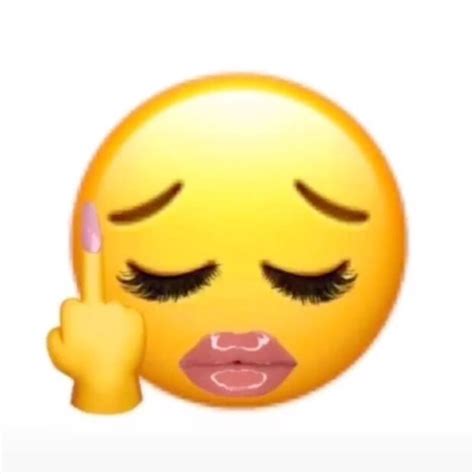 Pin By Gabieeee On Emojis 🎀 Funny Emoji Faces Funny Emoticons Funny