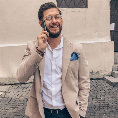 Artūras Lingis Email Address And Phone Number Delamode Baltics Freight Forwarder Contact