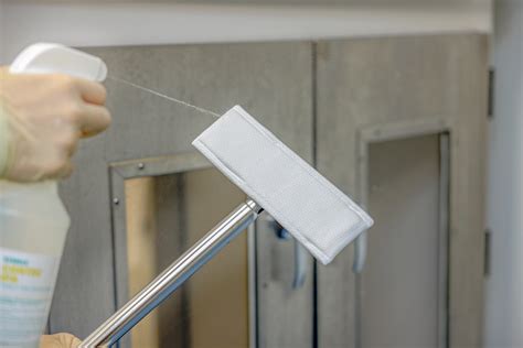 Understanding Particle Adhesion In Cleanrooms Causes Risks And