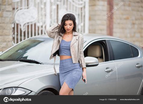 Ноги в машине девушки реальные фото