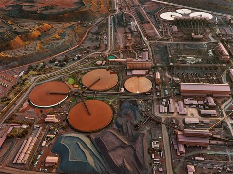 Edward Burtynsky Sishen Iron Ore Mine 3 Kathu South Africa 2018