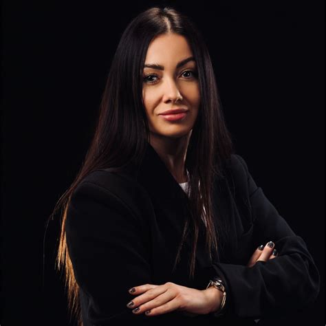 Syntia Jacoszek Sales Manager Green Dream Boats Linkedin