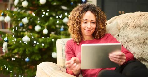 Manage Data Effectively For Holiday Products