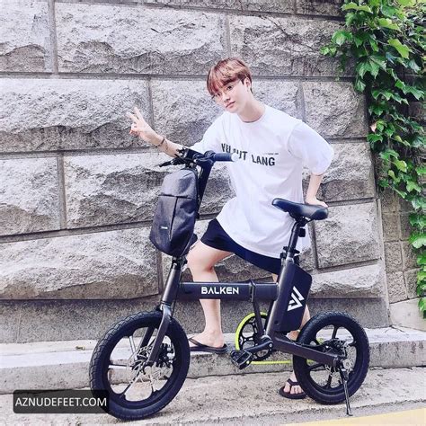 Jeongmin Lee Feet Aznudefeet Men