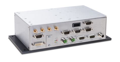 syslogic ipc compact8 rml intel atom e3800 embedded railway computer