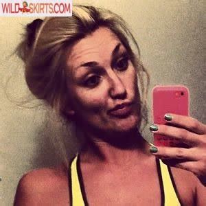 Hot Photos By Brooke Hogan