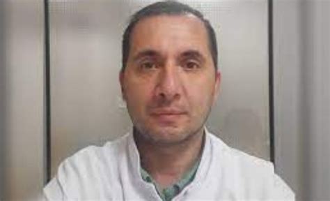 Mjekët Që E Sfidojnë Sëmundjen E Kancerit Intervistë Me Onkologun Faton