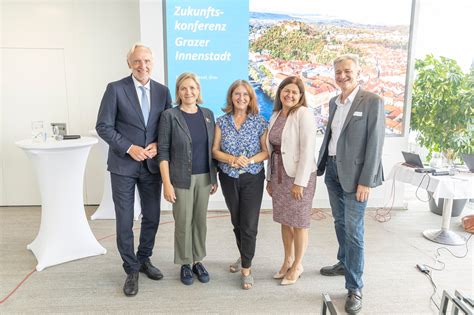 Gipfel In Graz Innenstadt Soll Mehr Grün Und Schatten Bekommen Kroneat