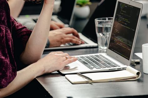 custom e commerce store design and development