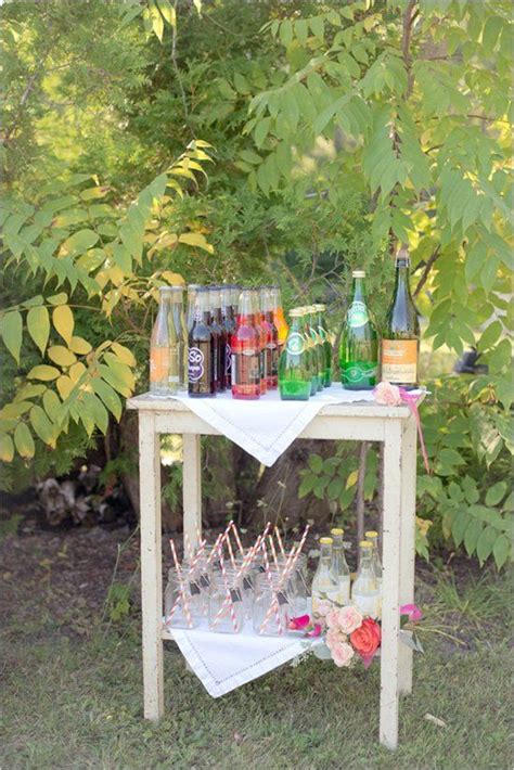 10 Stylish Drink Stations Your Outdoor Party Needs Outdoor Wedding