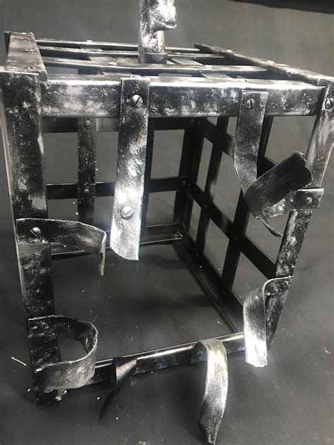 13 Ghosts The Jackal Startbat