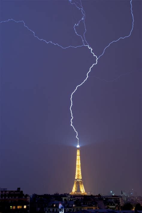 Eiffel Tower Landscape Night Lightning Eiffel Tower Hd Wallpaper Wallpaper Flare
