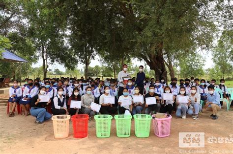 ក្រុមគ្មានទេសម្រាម ជ្រើសរើស«យុវជនស្ម័គ្រចិត្តចូលរួមសកម្មភាពនៅខេត្តកំពង់ស្ពឺ សុីសុីថាមស៍