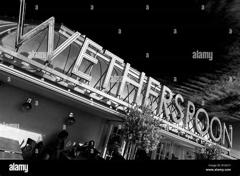 Wetherspoon Royal Victoria Pavilion Seafront Ramsgate Thanet Kent Stock