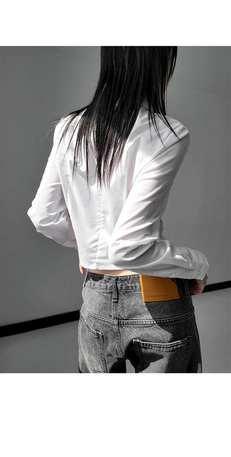 프린세스라인 숏카라 슬림핏 스판 크롭 셔츠