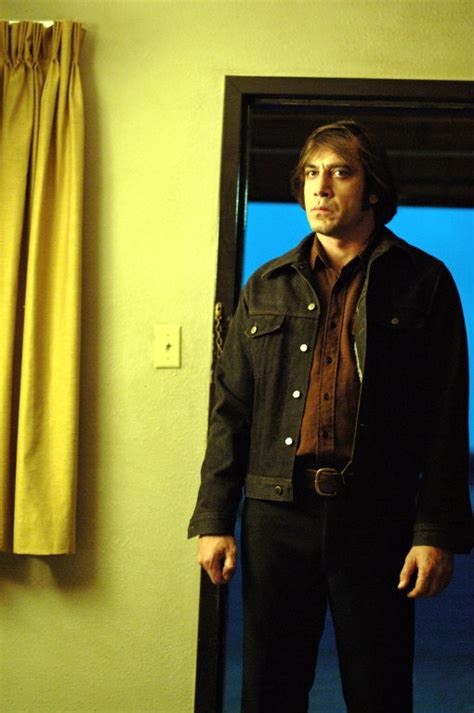 Pin By Yase Gülhan On Movies Javier Bardem Anton Chigurh Excellent Movies