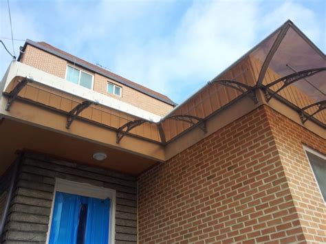Corner Awning