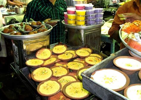 Street Food In Mumbai Eating Out In Mumbai Timestravel