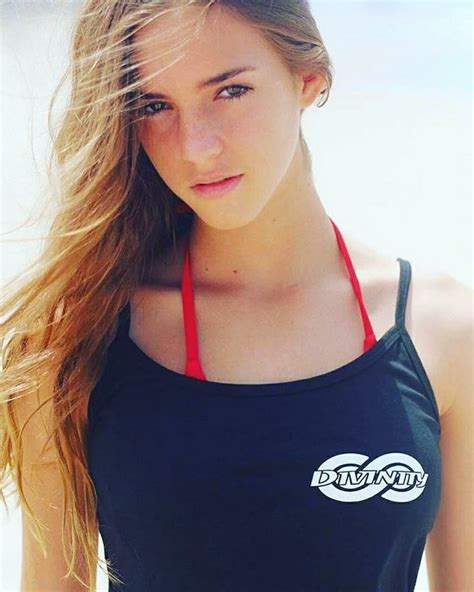 Emily Feld Personal Pics 01122019 • Celebmafia Emily Feld Personal Pics 01122019 • Celebmafia