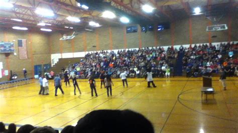 Teachers Dancing At Assembly Park Place Middle School Youtube