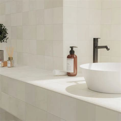 Arizona Tile Spark Series 5 X 5 Ceramic Tile Matte Ivory — Floorzz