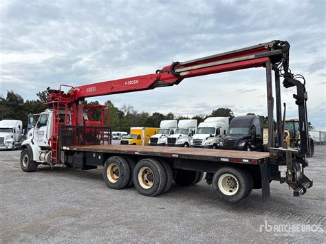 Fassi F330se 5950 Lb Knuckle Boom On 2004 Sterling L9500 8x4 Boom Truck