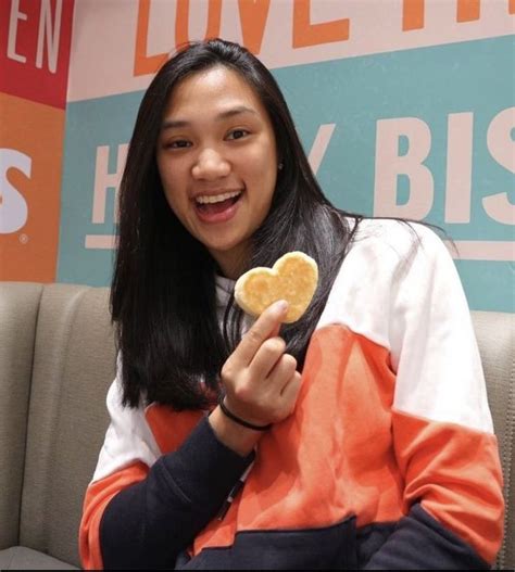 Pin By Gwen Baloloy On Bea De Leon Aesthetic Women Female Volleyball