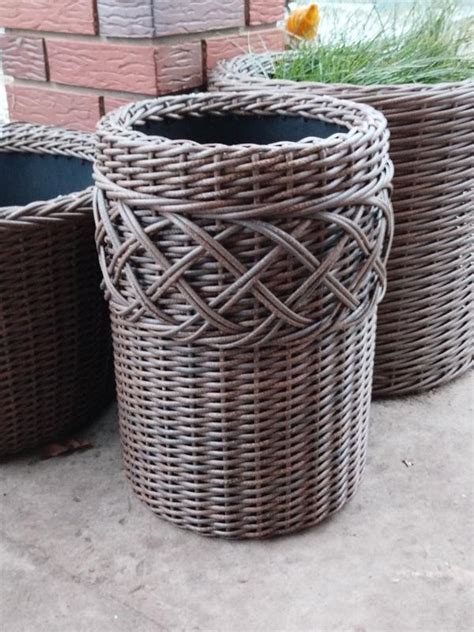 Кашпо циліндр із ротанга — ціна 950 грн у каталозі Кашпо Купити товари для дому та побуту за