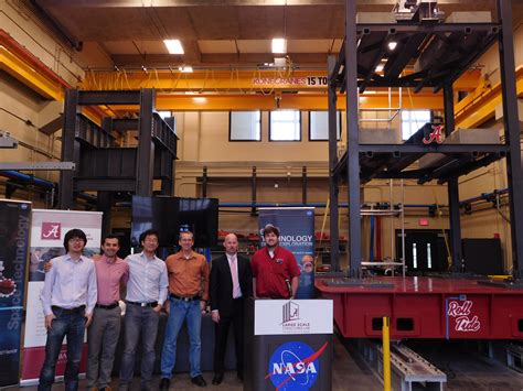 Nasa Rocket Scientists Building