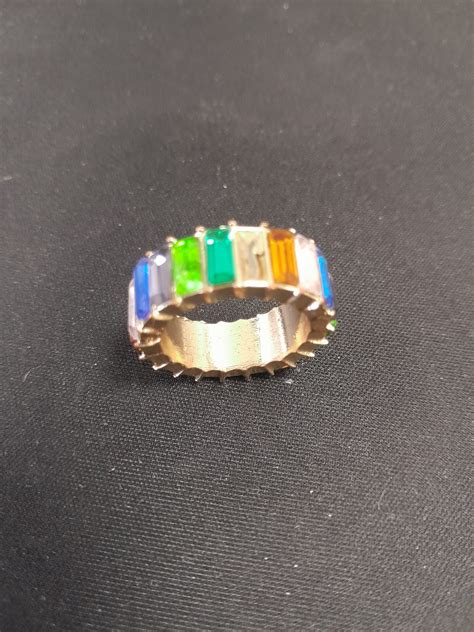 Каблучка з камінням Амо Props