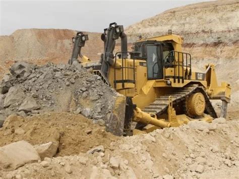 Cat D11t D11t Cd Track Type Tractor At Best Price In Greater Noida By Gainwell Commosales