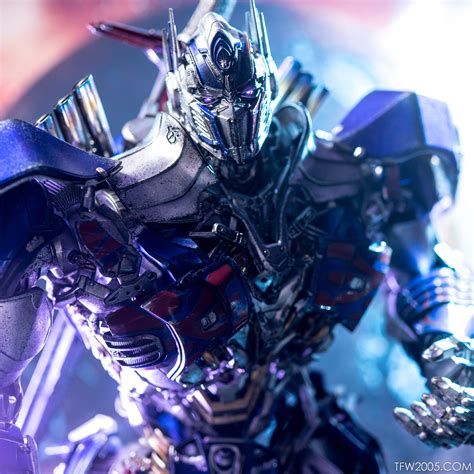 3a Transformers The Last Knight Optimus Prime Photo Review