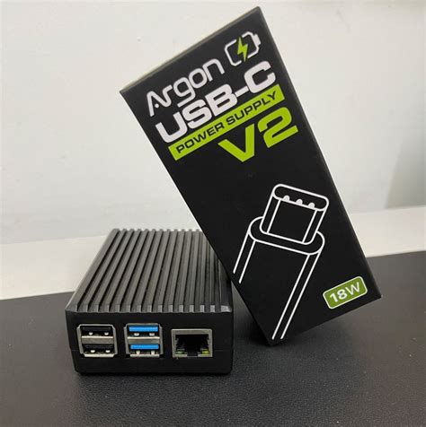 raspberry pi 4 with full body passive cooling aluminum case argon v2