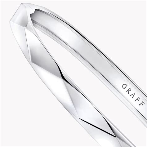 Laurence Graff Signature Bangle White Gold Graff