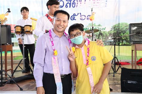 โรงเรียนมัธยมสาธิตวัดพระศรีมหาธาตุ มหาวิทยาลัยราชภัฏพระนคร Added 322 New Photos To The Album