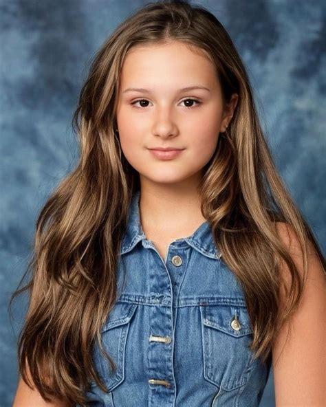 Hayley Leblanc Image