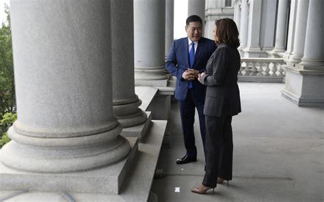 Ерөнхий сайд Л Оюун Эрдэнэ АНУ ын Дэд Ерөнхийлөгч Камала Харристай албан ёсны хэлэлцээ хийлээ