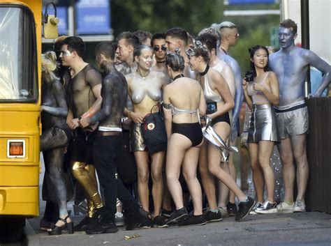 Posh Oxford University Students Queue Half Naked In The Street Wearing Only Spandex Nipple