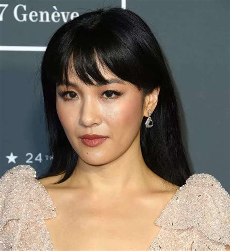 25 Stunning Fringe Bangs Styles To Elevate Your Look With Effortless Chic Glamour Corner