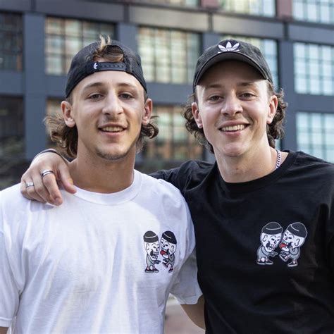 Pointer Tiktok Advertising Tiktok Pointer Ads 1 Tiktok Ads Spy Tool Pipiads