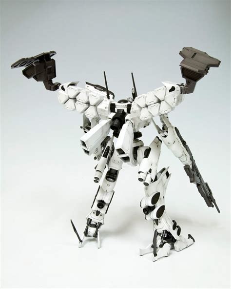 Armored Core Variable Infinity White Glint Line Ark Model Kit Usa