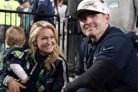 Seahawks Mike Macdonald And Wife Share Moment With Son After Super