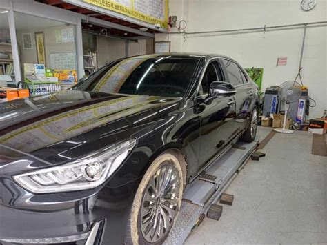 제네시스 자동차 뒤에 차 문 잠겨서 안 열림제네시스eq900 자동차 문이 안쪽과 바깥쪽 모두 열리지 않음제네시스 운전석 뒤 차 문 안 열림차 문이 잠겨서 안에서 밖에서